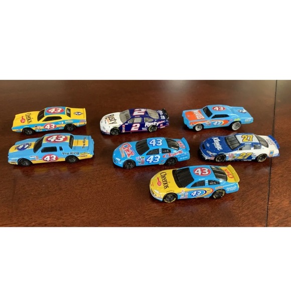 Toys | 7 Diecast Racing Cars Nascar Petty Cheerios 43 Petty Salute ...